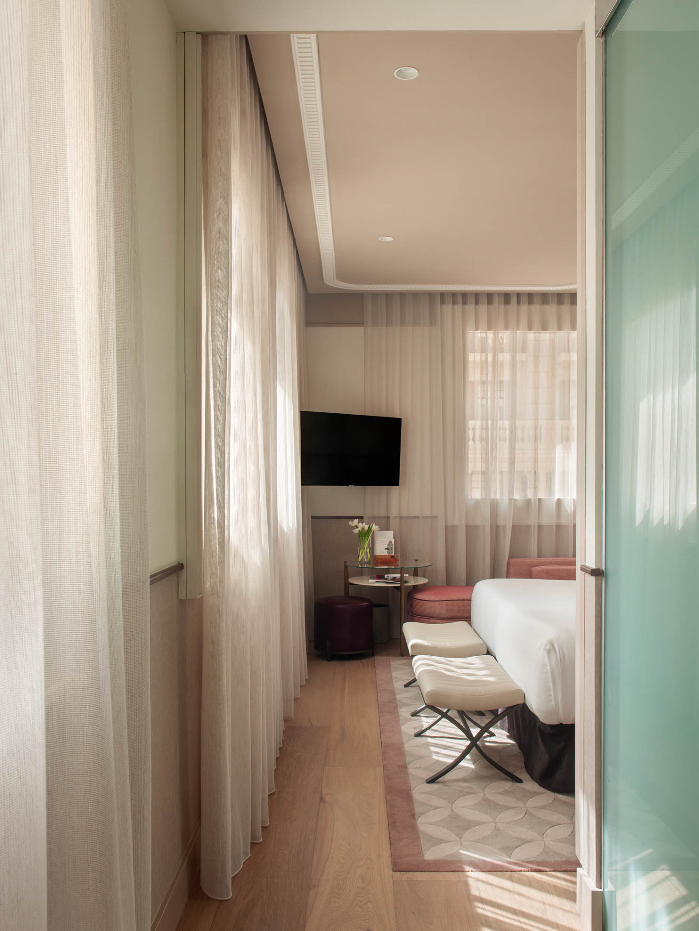 Deluxe Corner Room at the Grand Hotel Central